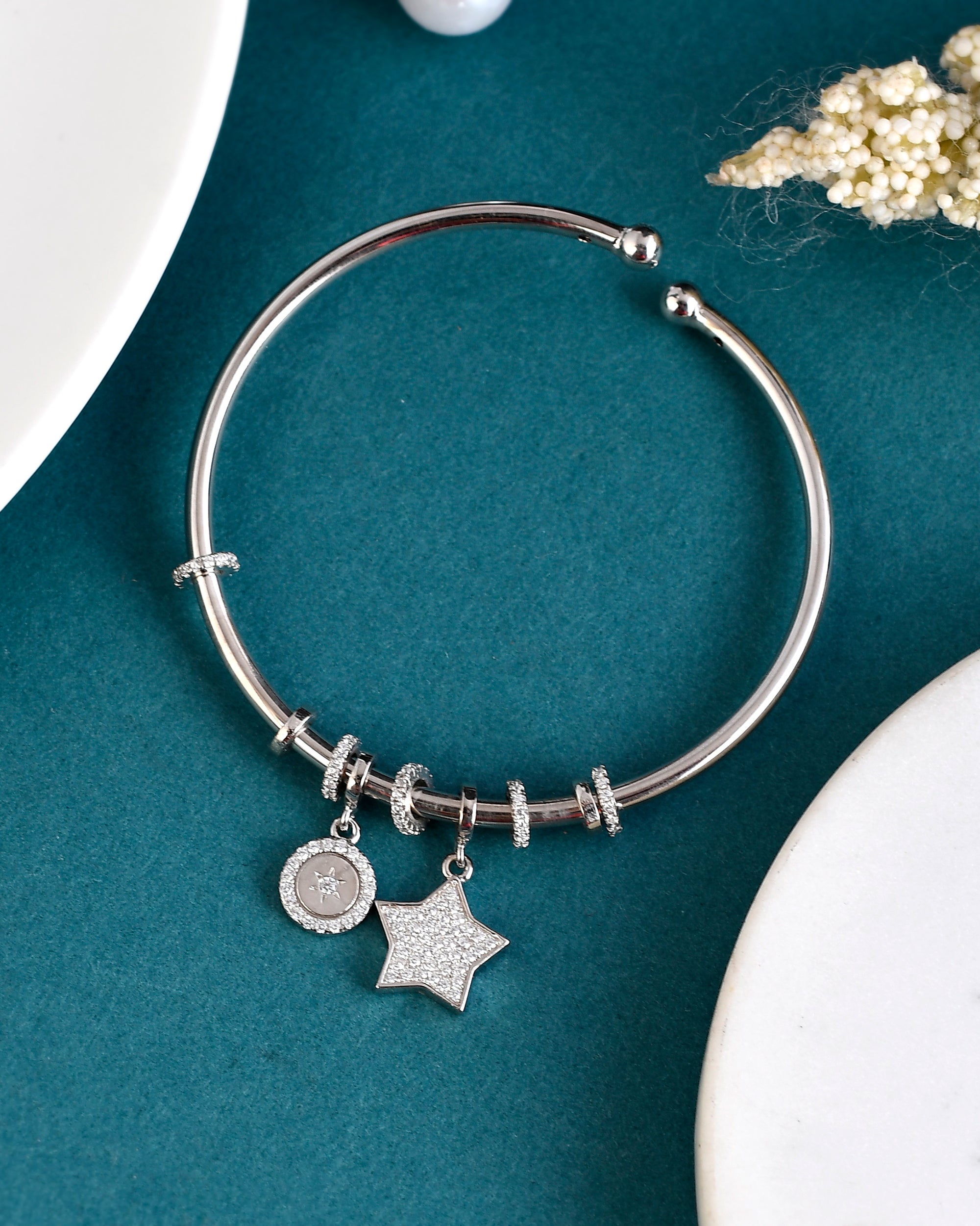 SILVER DIAMOND STAR BRACELET – For Ya